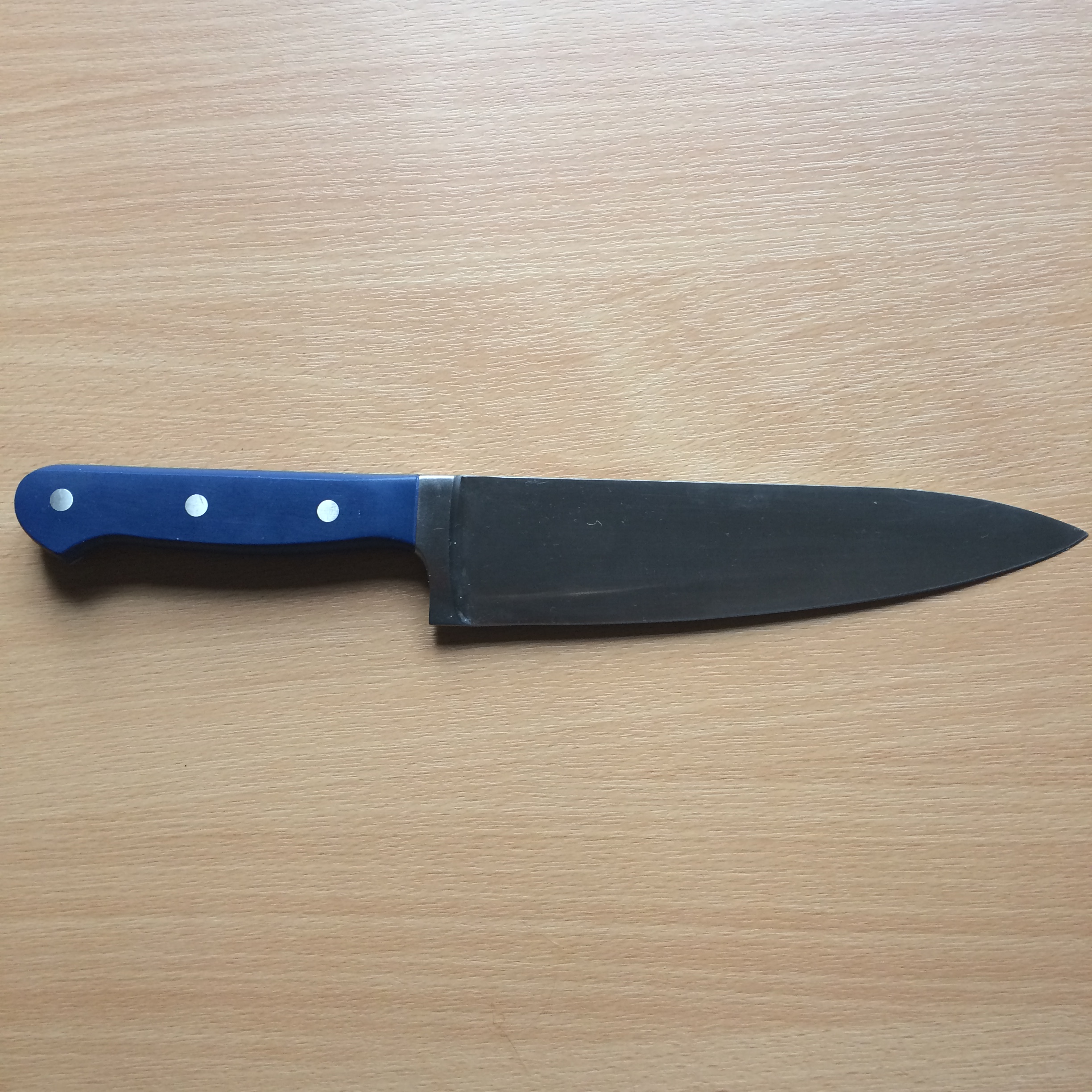 A Guide to Kitchen Knives - From France, With Love