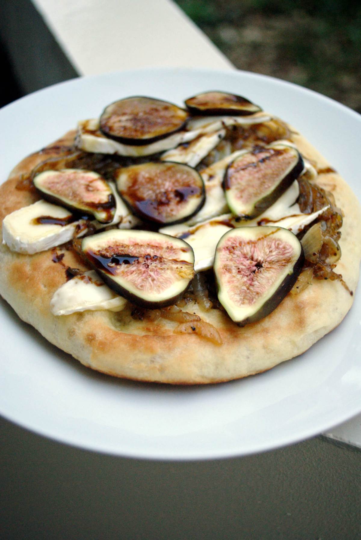 Fig and Caramelised Onion Flatbreads - From France, With Love